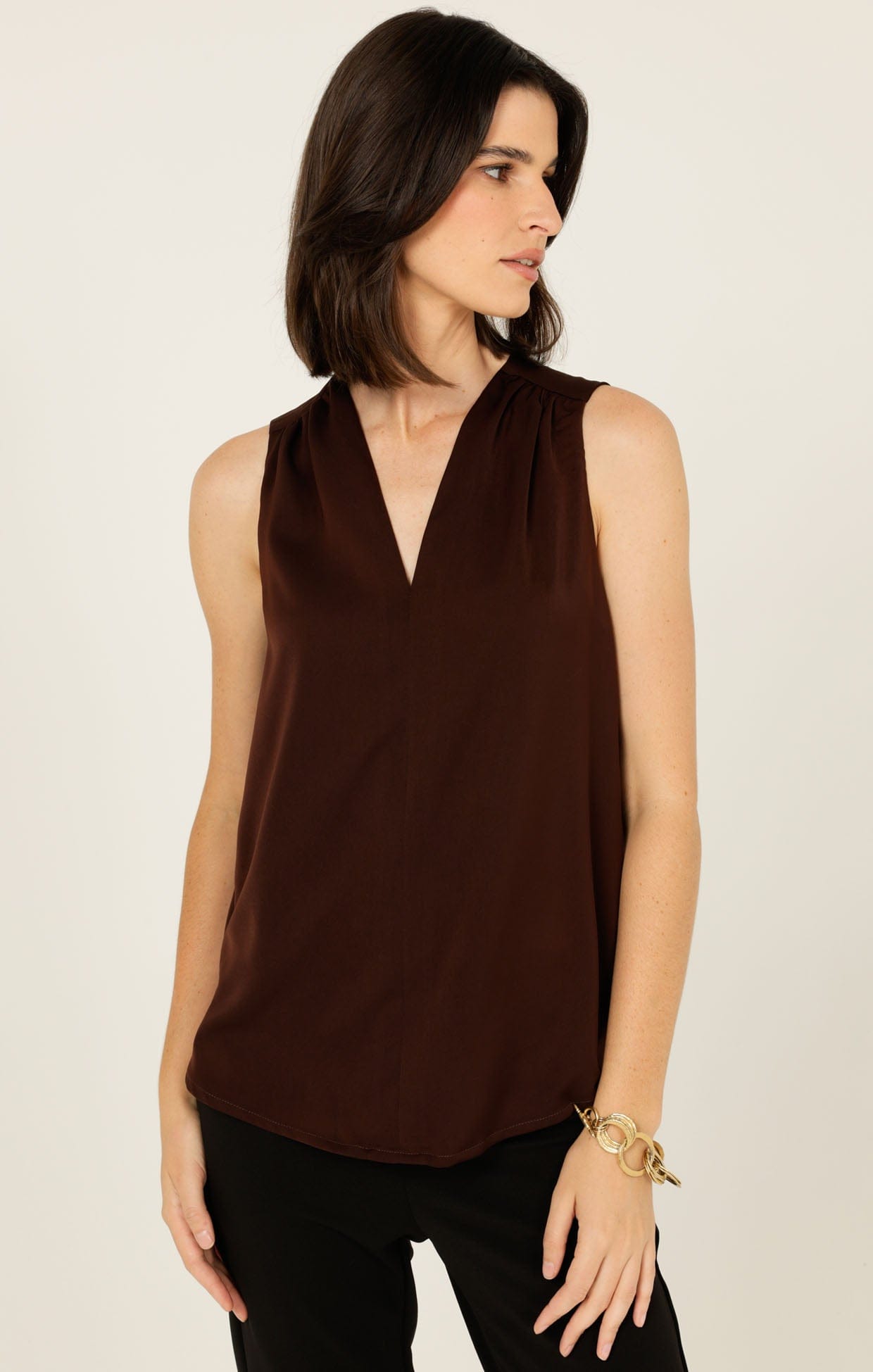 Piper V-Neck Top in Chocolate – SACHA DRAKE